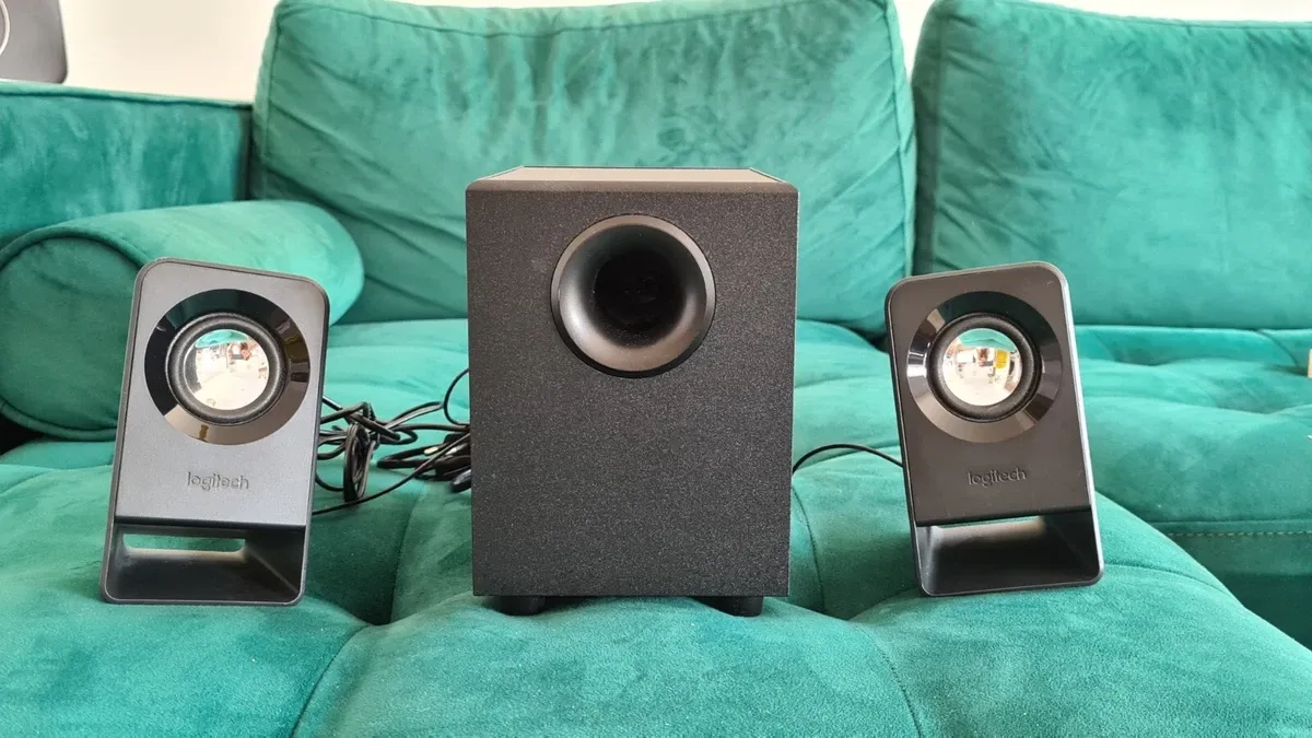 Logitech Compact 2.1 Speaker System Z213 (14W) | Shop.com.mm