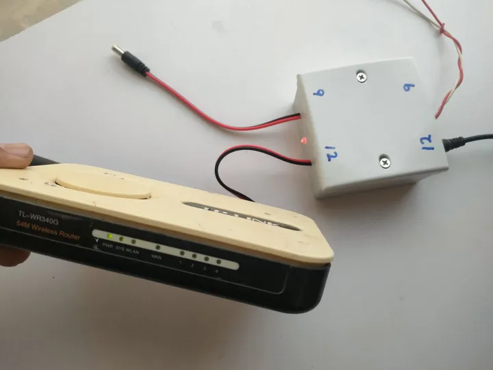 Automatic Inverter For 2 Wifi Router Dual input Dual Output 2 in 1 ...