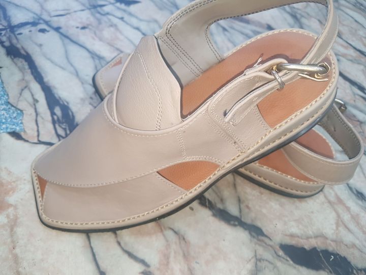 Kaptan Chappal Pure Hand Made Leather Peshawari Chappal | Daraz.pk