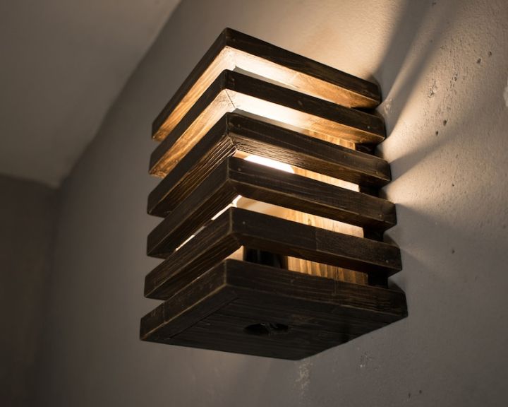 Handmade wood cabin wall lamp, Wood wall Light, Wood sconces, Wood lamp ...
