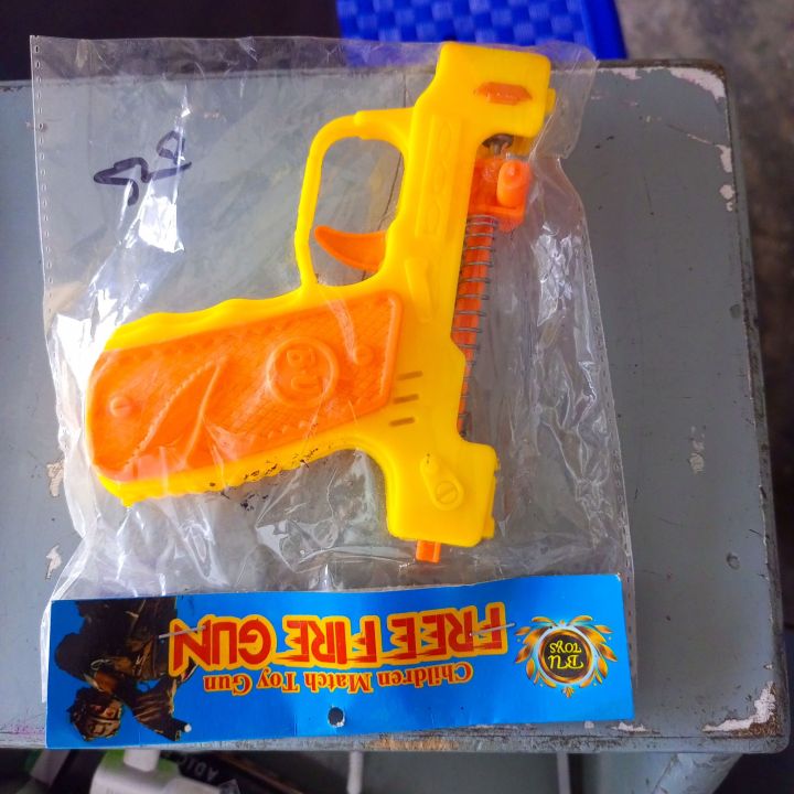 Free Fire water gun for boys | Daraz.pk