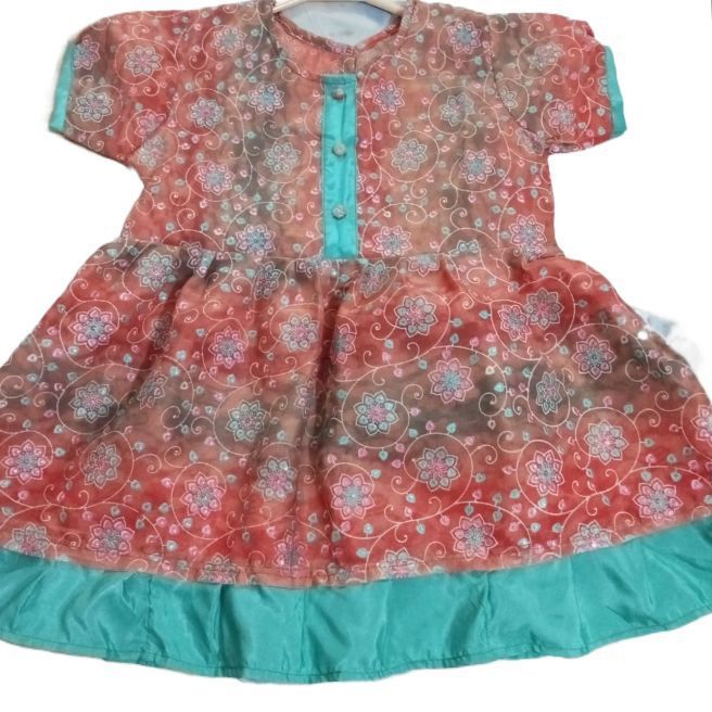 fancy baby frock.4 years old baby. shireen collection | Daraz.pk