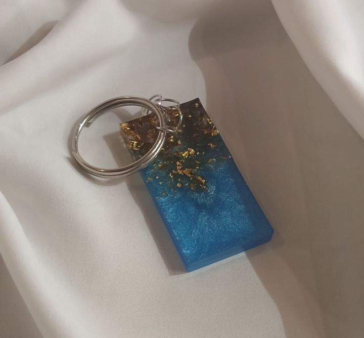 blue and gold leaf keychain | Daraz.pk