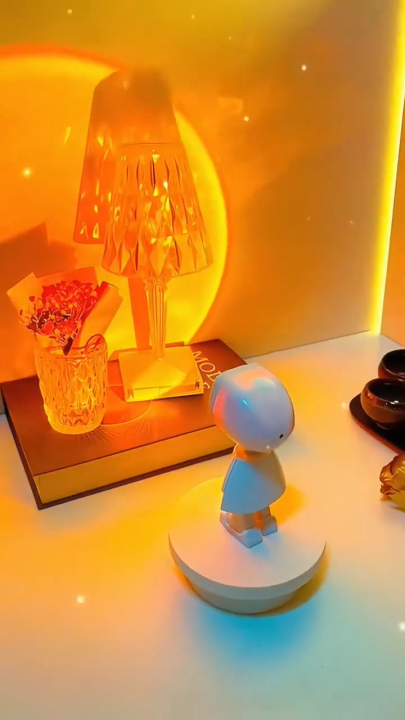 Astronaut Sunset Lamp | Daraz.pk