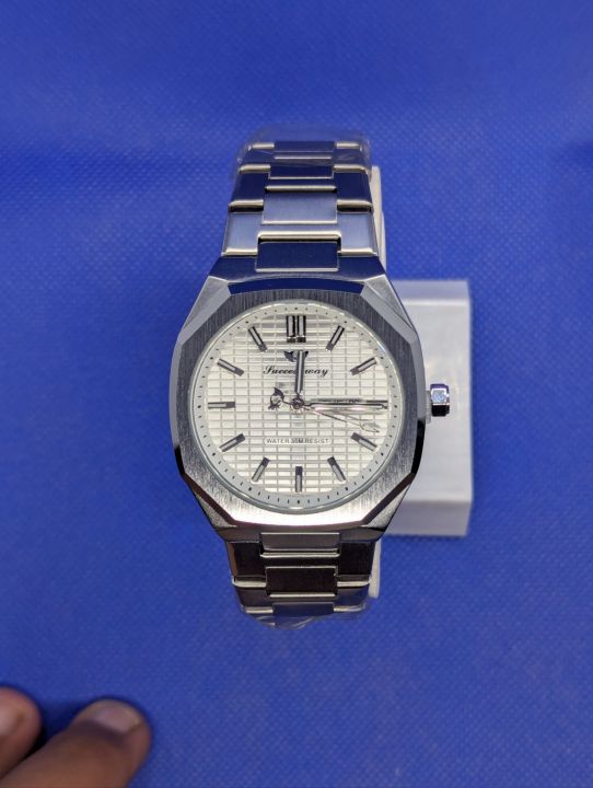 SUCCESS WAY MEN WATCH WATER 30M RESIST | Daraz.pk