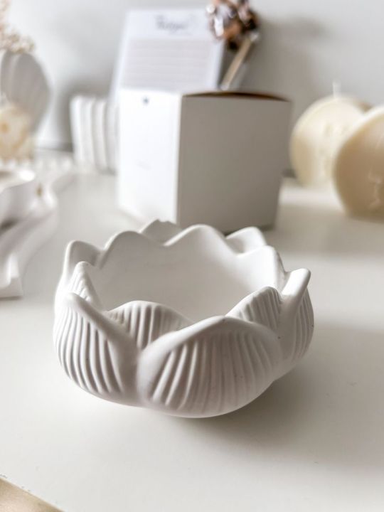 DIY handmade concrete lotus jar, lotus jar, lotus flower jar, lotus ...