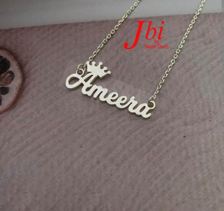 golden stylish locket | Daraz.pk