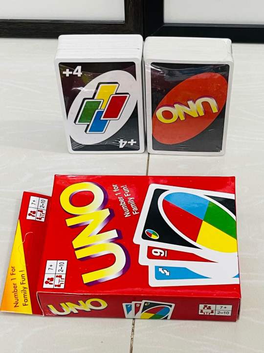 UNO Card Game Classic Cardboard Family Fun Fast-Playing Card Game for ...
