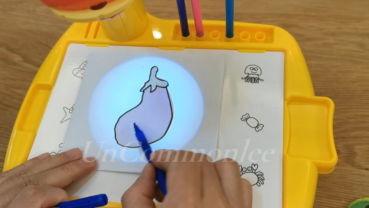 Kids Educational Giraffe-Themed Projection Drawing Table with Colorful ...