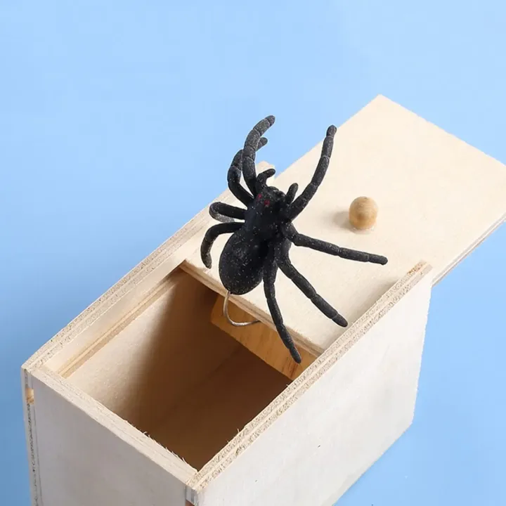 1Pc Scare Wooden Box Spiders, April Fool's Day Pranks, Trick Toys ...