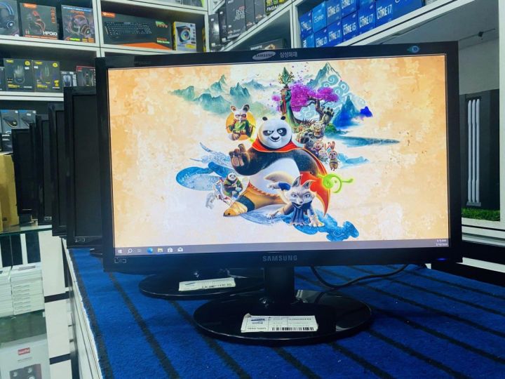 Samsung 20" LED Monitor | Daraz.lk