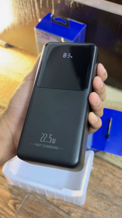 Q134 30000mAh Powerbank with 22.5W Super Fast Charging & Built-in 4 ...