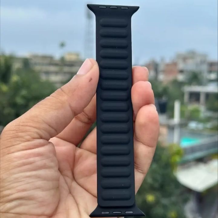 Magnetic Silicone Loop Strap for Apple Watch – Adjustable Band for 49mm ...