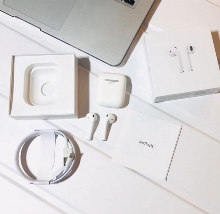 Apple AirPods generation 2 master copy orignal | Daraz.pk