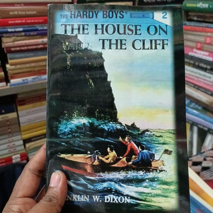 The House on the Cliff: The Hardy Boys Book 2 Book by Franklin W. Dixon ...