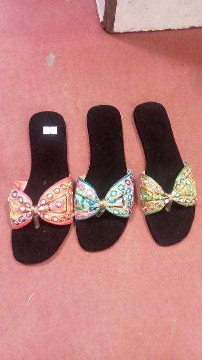 handmade chapple good veriety for girls and woman | Daraz.pk