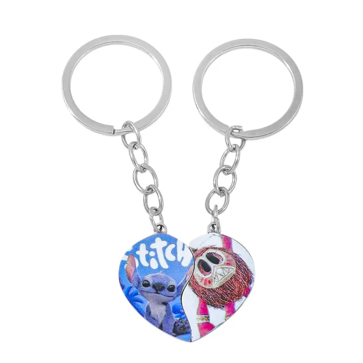 1pc，Stitch and Jumba couple/bestie split keychains, designed in a heart ...