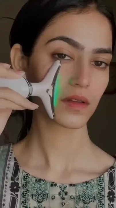"LED Neck Massager & Skin Firming Device – Anti-Aging, Vibration ...