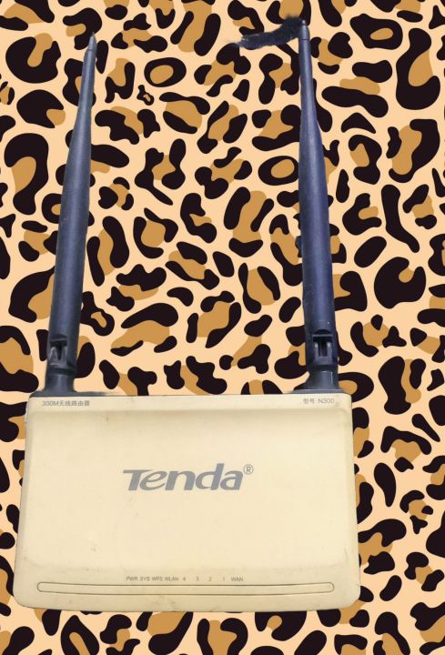 Tenda F3 branded used router double antenna | Daraz.pk