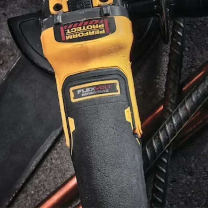 DEWALT Angle Grinder DCG409 20V Cordless Brushless Power Tool Cutting ...