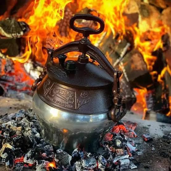 Afghani Pressure Cooker Missi Wali Baba having 3 solid and unbreakable ...