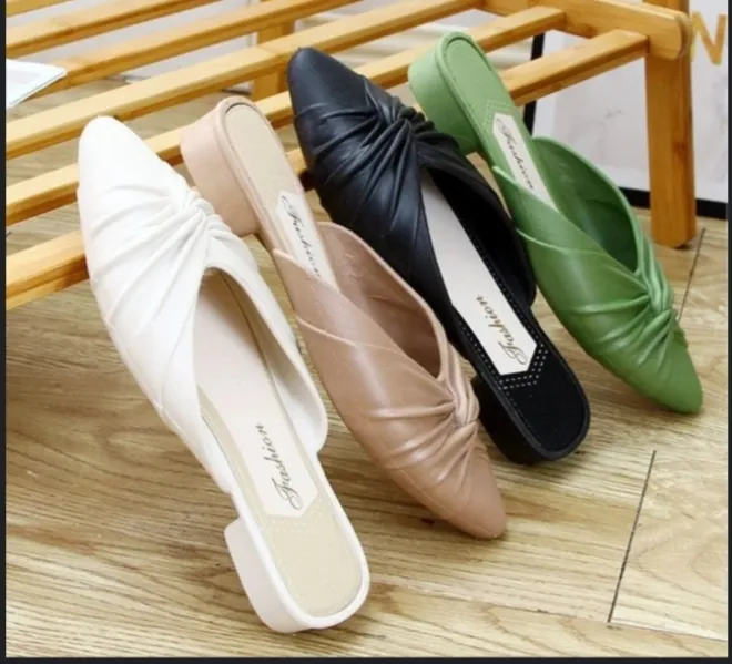 Sure! Here's a unique title for a women's pump-style sleeper shoe ...