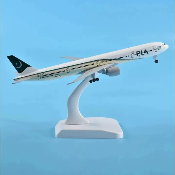 "PIA Boeing 777 Diecast Airplane Model 1:300 20cm (7.9 Inch) Airlines ...