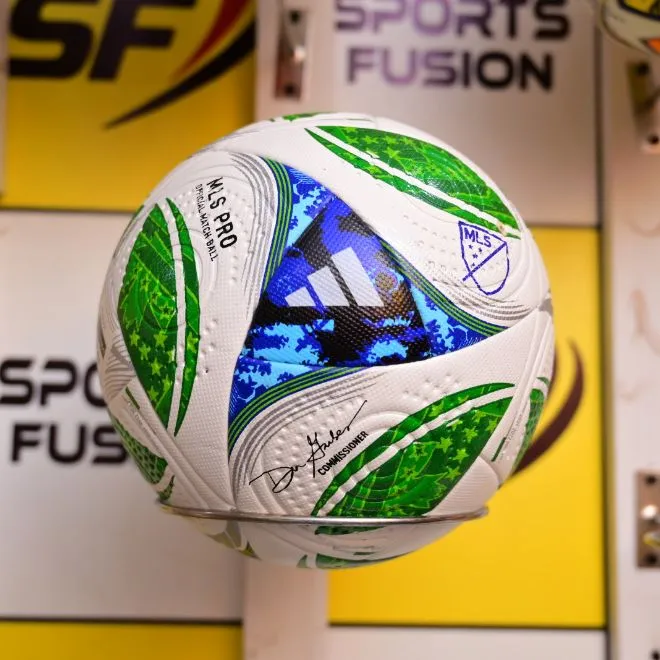 Adidas MLS 2025 Elite Match Ball – Size 5 | Seam-Free Thermal-Bonded PU ...