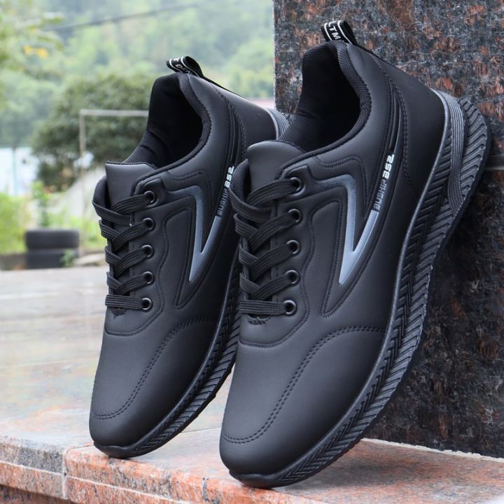 Black running shoes men sneakers PU leather texture waterproof leather ...