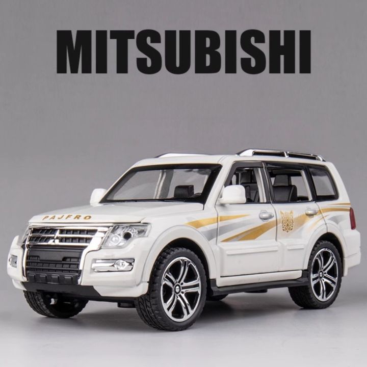 Scale 1:32 MITSUBISHI PAJERO Toy SUV Car Model Alloy Diecast Rubber ...