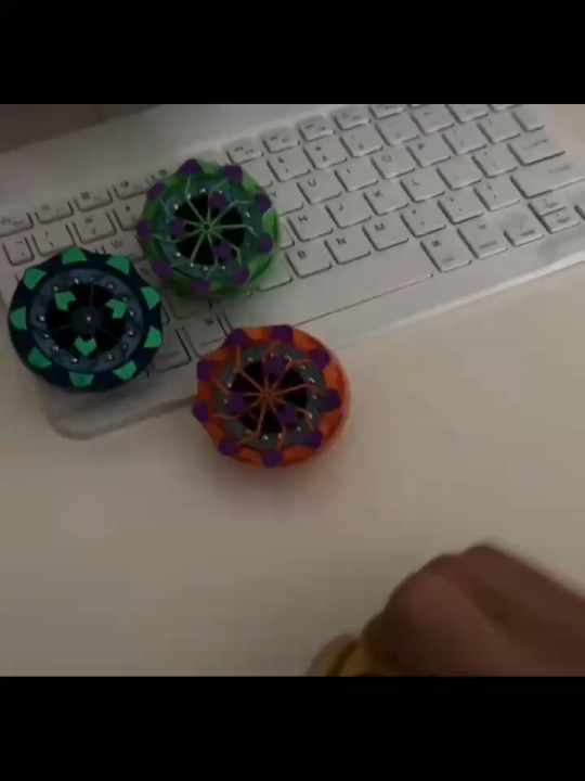 ZT - Kids Battle Top Firework Spinner,Luminous Spinning Top Toy ...