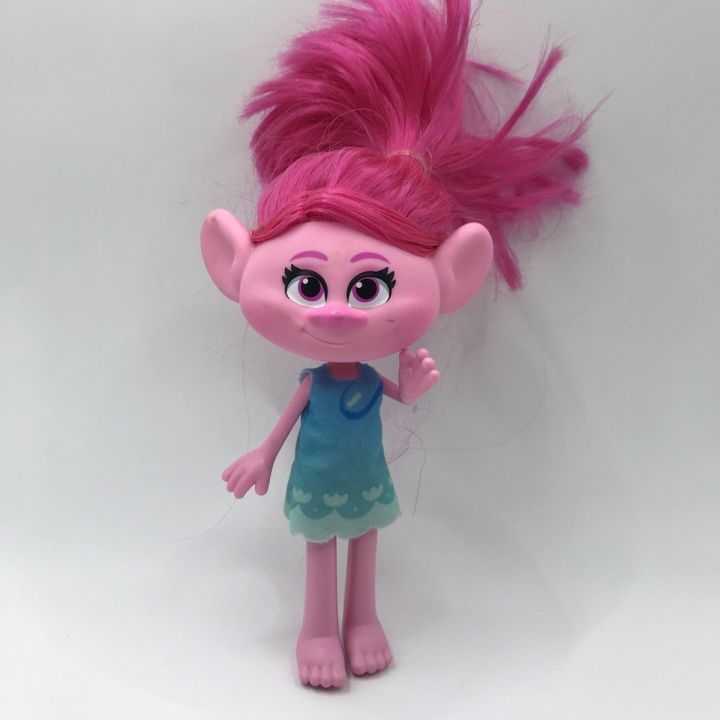 DREAMWORKS TROLLS Stylin' Poppy Fashion Doll with Removable Dress and ...