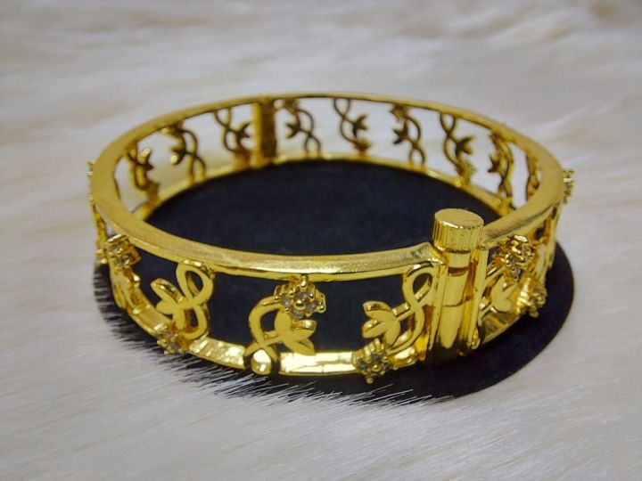 Unique Gold Covering | Daraz.lk