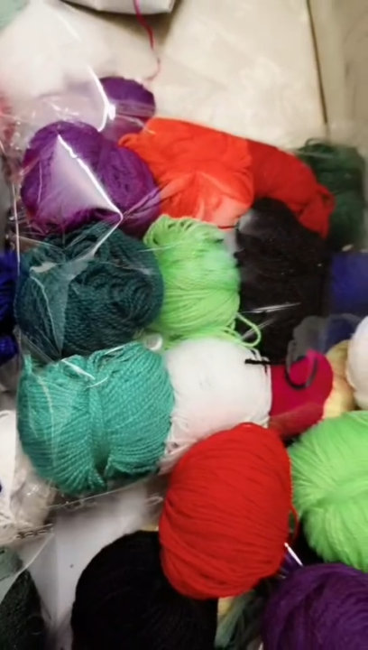 (2Ply-7to8g) Acrylic yarn ball- Crochet r embroidery yarn ball - Woolen ...