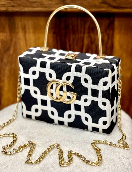 High quality most beautiful bag with chain | Daraz.pk