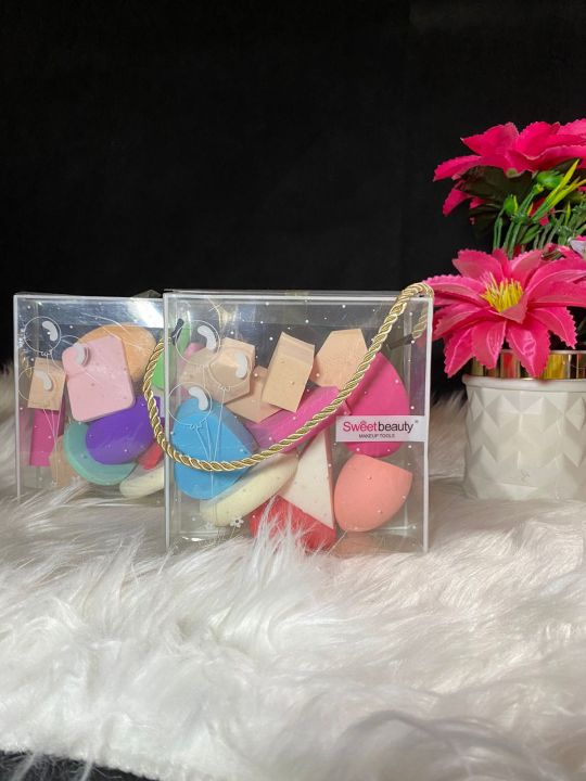 big pack of different type of puffs and beauty blenders | Daraz.pk
