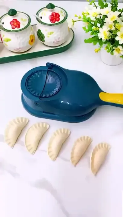 Momos Maker Machine, Dumpling Puri Press Momos Mould for Gujiya Ghughra ...