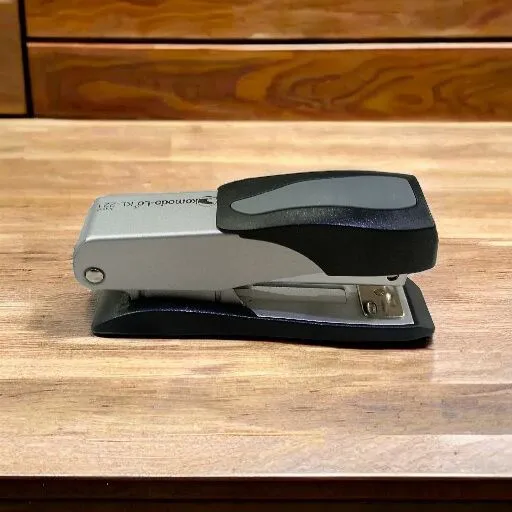 stepler high quality premium finish full metal | Daraz.pk