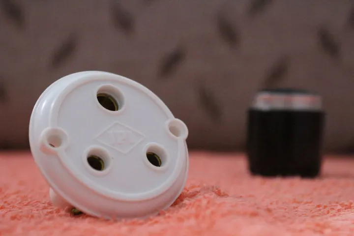 Pack Of 2 JPI Concealed Socket Flash Round With a Bakelite Socket Rated ...