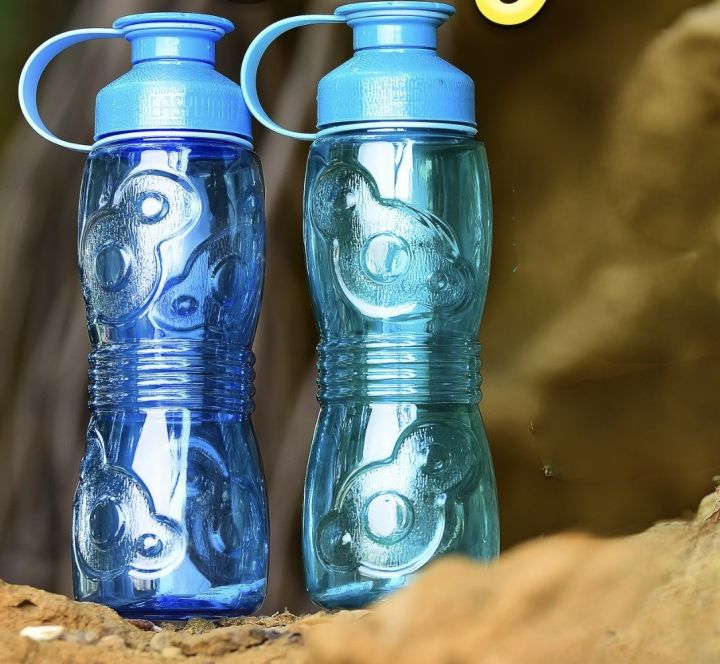 Ringo Plastic Water Bottle 650 ML Random Colors female jug girls ...