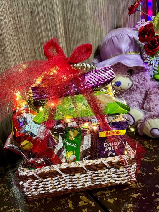 Gift Hamper, Snacks basket with fairy lights, Best gift for girls and ...