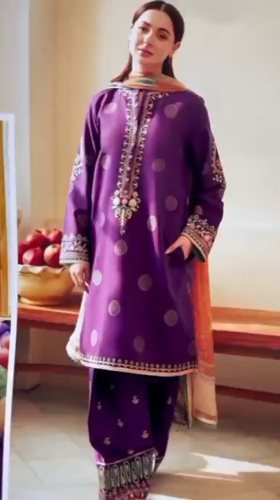 3 Piece Lawn Unstitched Suit 2026 – Inspired Design – Full Heavy ...
