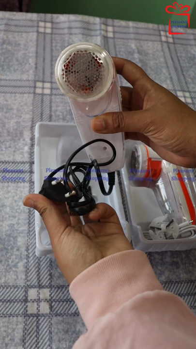 Electric Lint Remover with Rotary Sharp Blades, Direct Plug Connection ...
