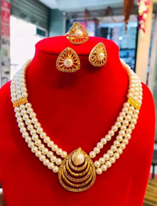 Moti gold set store