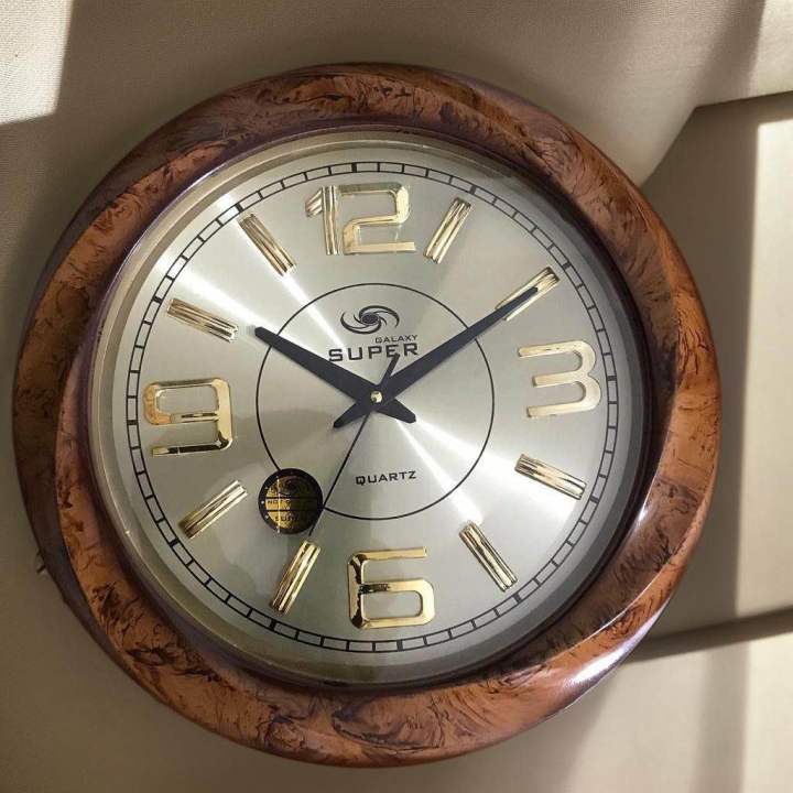 Plastic wall clock | Daraz.pk