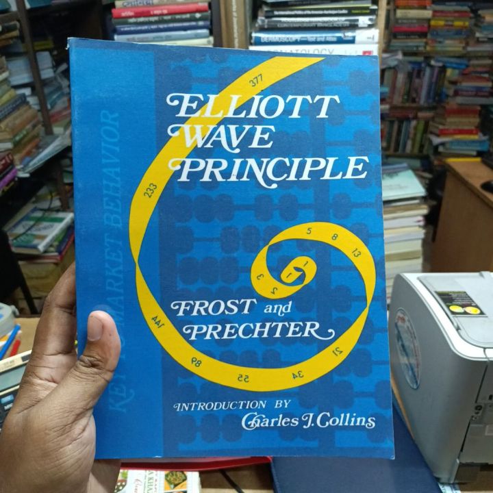 Elliott Wave Principle: Key to Market Behavior Book by A. J. Frost and ...