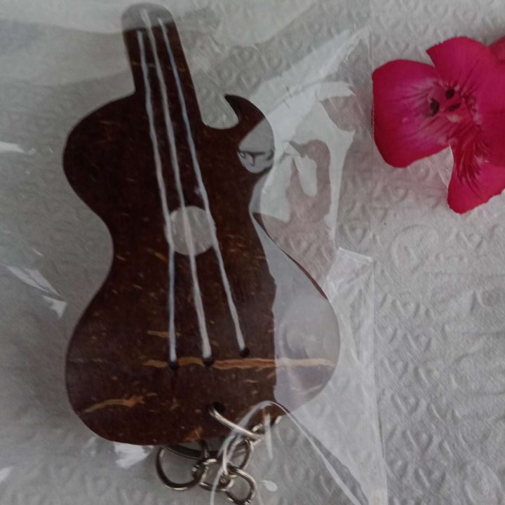 Coconut shell key tags | Daraz.lk