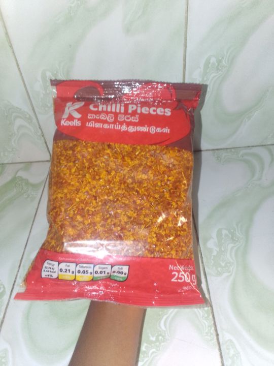 Fresh chilli piece.(250g) keels fresh product chilli powder flavor ...