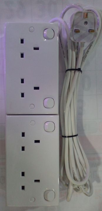 Heavy-duty Extension Cord - 5 Meter Wire Code Multi Plug - 13A Trail ...