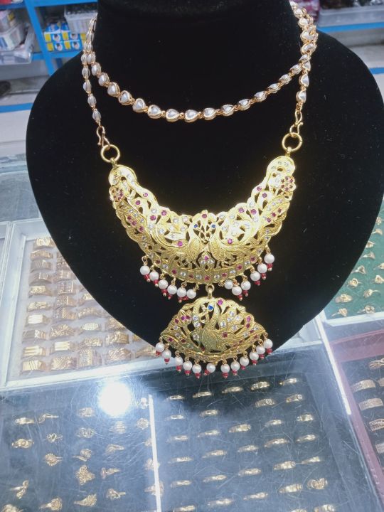 Marakatha pathakkam with muthu chain | Daraz.lk